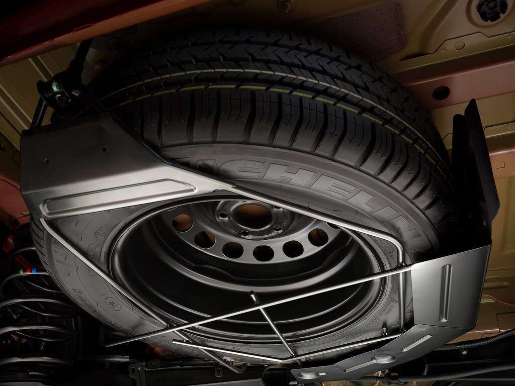 Rezervno kolo | Posebne servisne ponudbe | Opel Slovenija