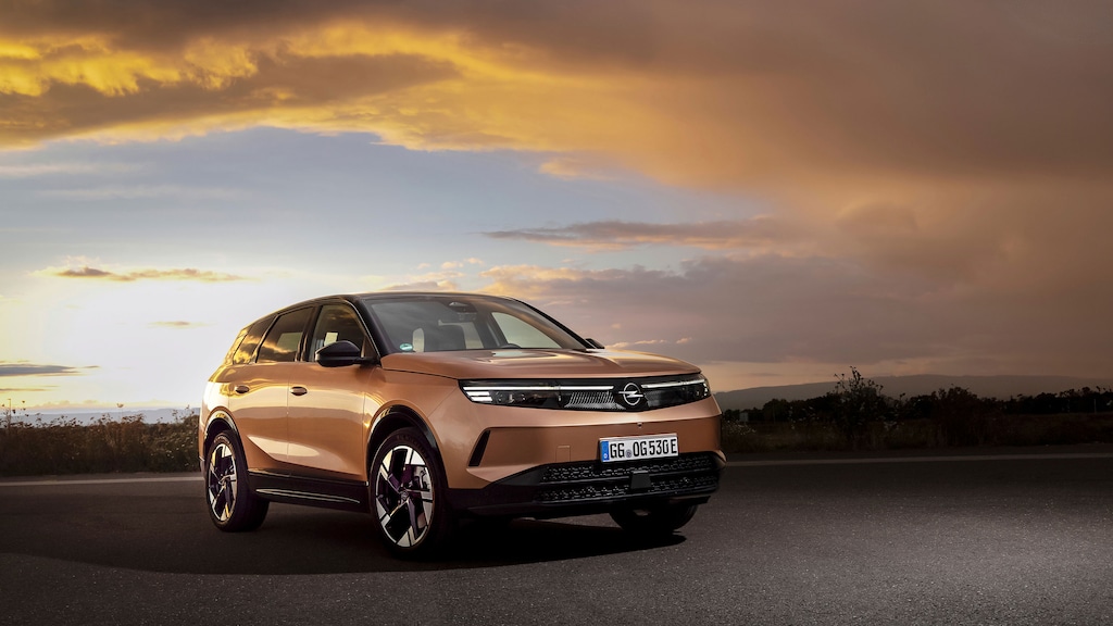 Novi OPEL GRANDLAND – grand elektrifikacija za različne potrebe